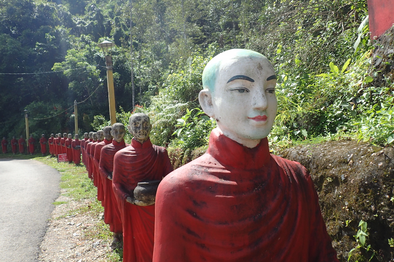 パアン、コーカタウン洞窟寺院Kawt-ka-thaung Cave | 東南アジア旅行雑記